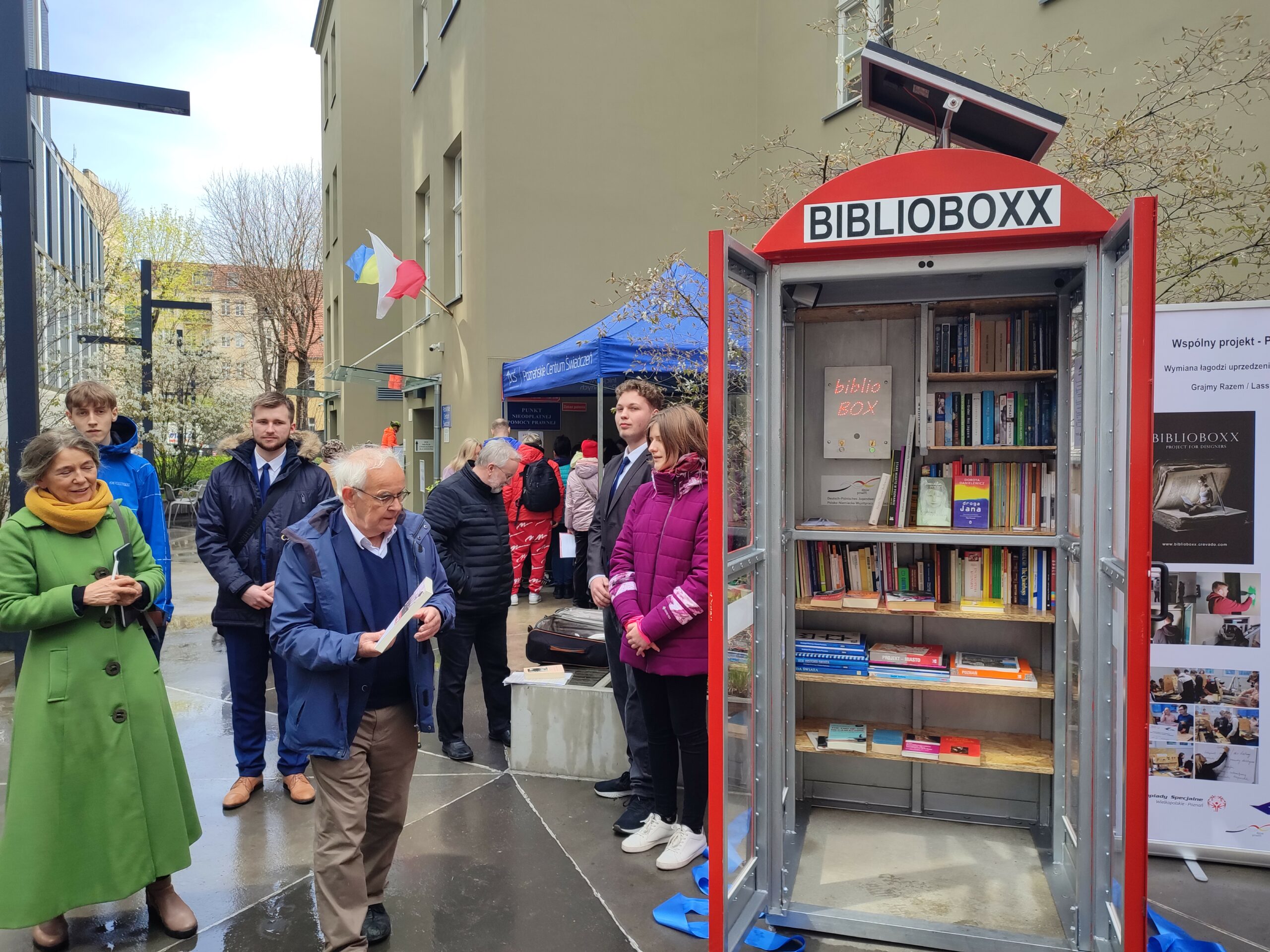 W Poznaniu stanął BiblioboXX | wpoznaniu.pl